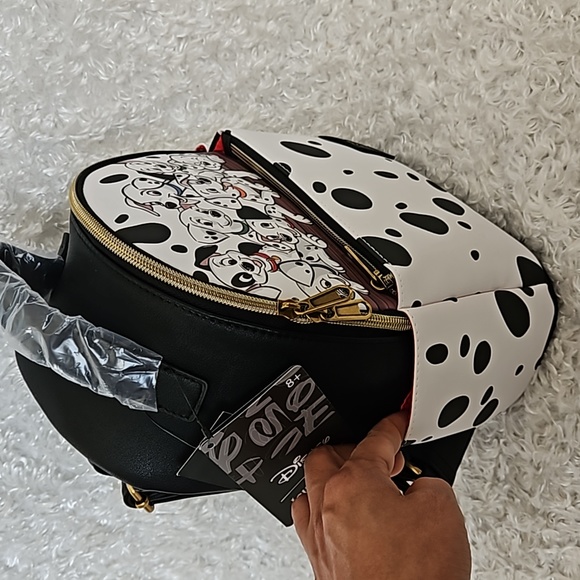 Loungefly | Bags | Nwt Loungefly 1 Dalmatians Mini Backpack And ...
